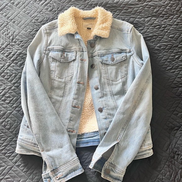 Universal Thread | Jackets & Coats | Jean Jacket | Poshmark